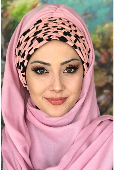 Butik Ambar Pembe Zeminde Siyah Noktalı Büzgülü Pembe Hazır Şal Butik Ambar Pembe Zeminde Siyah Noktalı Büzgülü Pembe Hazır Şal