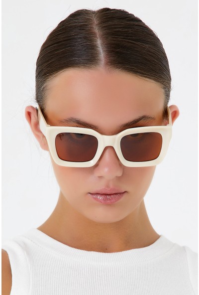 Modalucci 69014367522548 Kadın Güneş Gözlüğü Modalucci 69014367522548 Kadın Güneş Gözlüğü