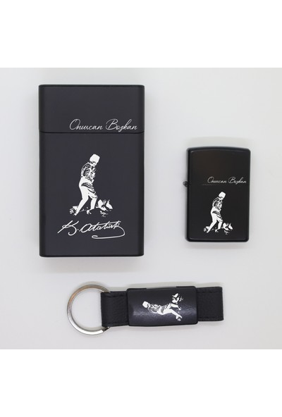 Ada Lazer Kişiye Özel Atatürk Metal Sigara Kutusu, Zippo Çakmak ve Anahtarlık Seti - 1 Ada Lazer Kişiye Özel Atatürk Metal Sigara Kutusu, Zippo Çakmak ve Anahtarlık Seti - 1