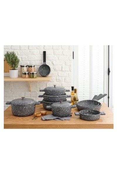 Emsan Perge 15 Parça Döküm Granit Tencere Seti Perge Çeyiz Seti Emsan Perge 15 Parça Döküm Granit Tencere Seti Perge Çeyiz Seti