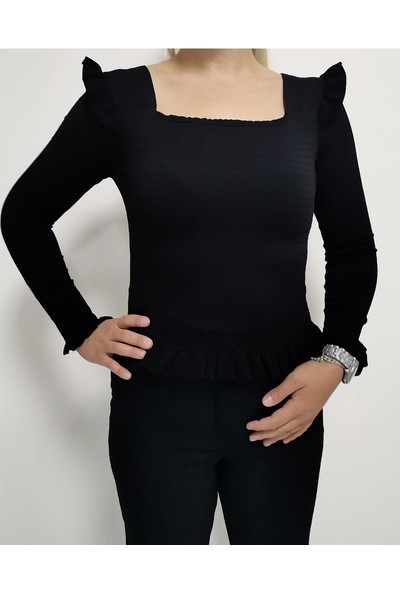 Otik Butik Kare Yaka Etek Ucu Fırfırlı Bluz