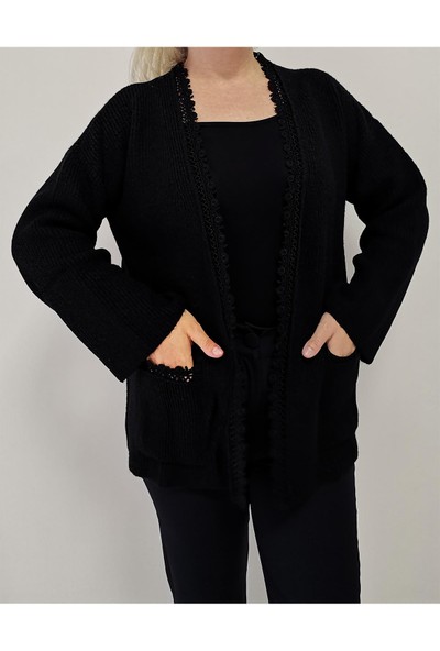 Otik Butik Cep ve Boydan Dantelli Triko Hırka