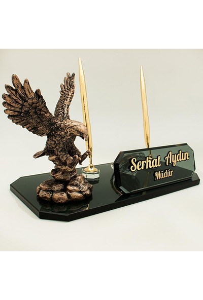 Ofistike Kartal Heykeli Biblolu Kristal Masa İsimliği Ofistike Kartal Heykeli Biblolu Kristal Masa İsimliği