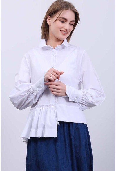 Moda Semin Fırfır Detaylı Poplin Gömlek Manşetli Moda Semin Fırfır Detaylı Poplin Gömlek Manşetli