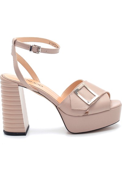 Derimod Kadın Deri Topuklu Sandalet Derimod Kadın Deri Topuklu Sandalet