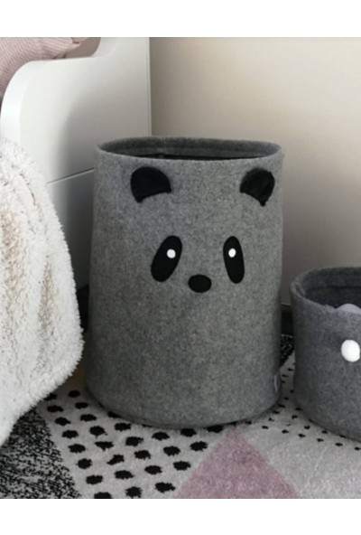 Woll Tasarım Keçe Bebek Çocuk Odası Sevimli 3 Boyutlu Panda Figürlü Oyuncak Çamaşır Sepeti 40X50 cm (Büyük Boy) Woll Tasarım Keçe Bebek Çocuk Odası Sevimli 3 Boyutlu Panda Figürlü Oyuncak Çamaşır Sepeti 40X50 cm (Büyük Boy)