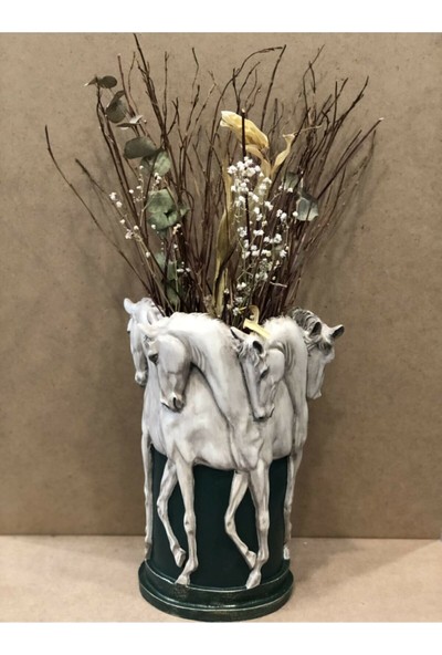 Not Art Polyester At Vazo