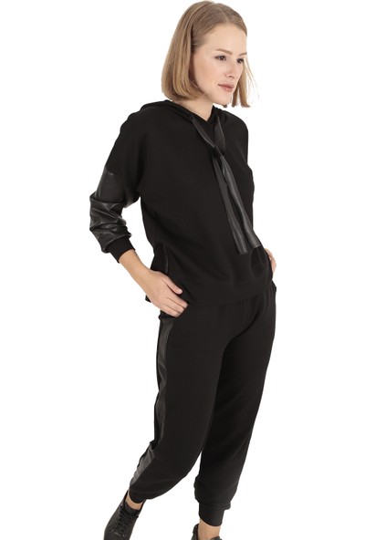 Buketli Deri Detaylı Siyah Kapüşonlu Sweatshirt Eşofman Takım