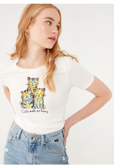 Mavi Kedi Baskılı Beyaz Tişört Mavi Kedi Baskılı Beyaz Tişört