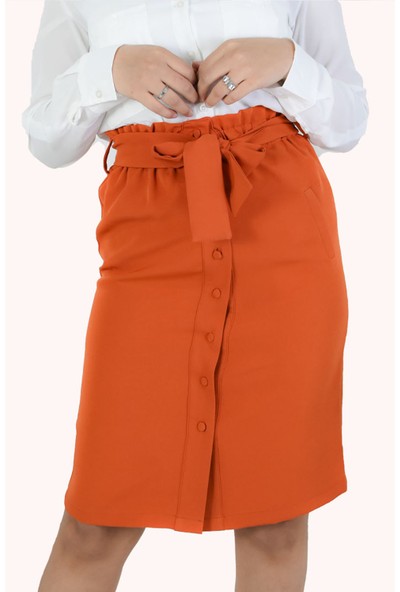 2KM Kozmos Kumaşlı Önden Düğmeli Kısa Etek 2KM Kozmos Kumaşlı Önden Düğmeli Kısa Etek