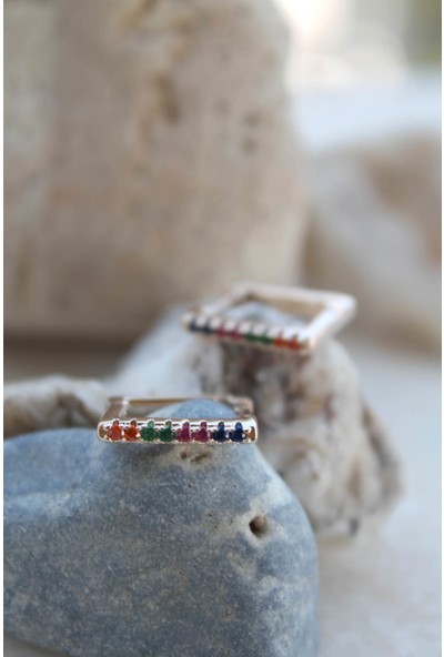 Zirkon Taşlı Çelik Mini Küpe