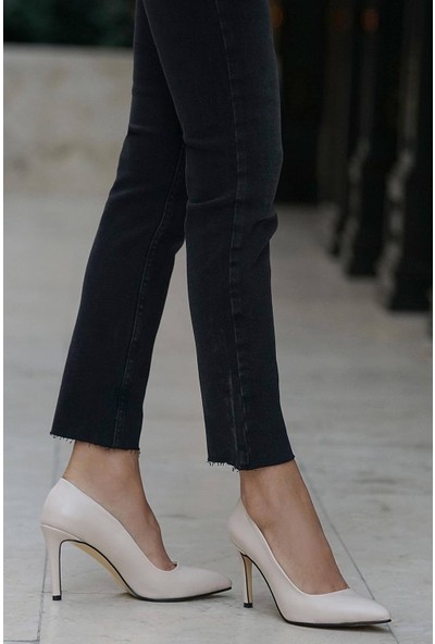 Mio Gusto Bej Renk Deri Stiletto Mio Gusto Bej Renk Deri Stiletto