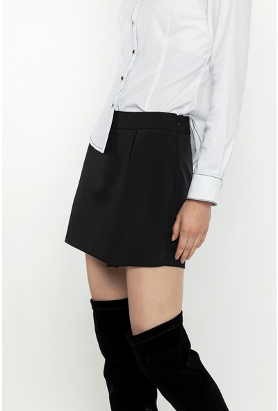 Invidia Yandan Yırtmaçlı Şort Etek INV1015 Invidia Yandan Yırtmaçlı Şort Etek INV1015