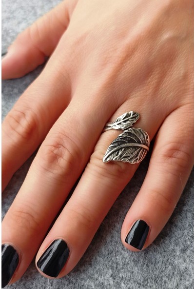 Fildişi Aksesuar Antik Gümüş Kaplama Yapraklar Şekilli El Yapımı Ayarlanabilir Yüzük Fildişi Aksesuar Antik Gümüş Kaplama Yapraklar Şekilli El Yapımı Ayarlanabilir Yüzük