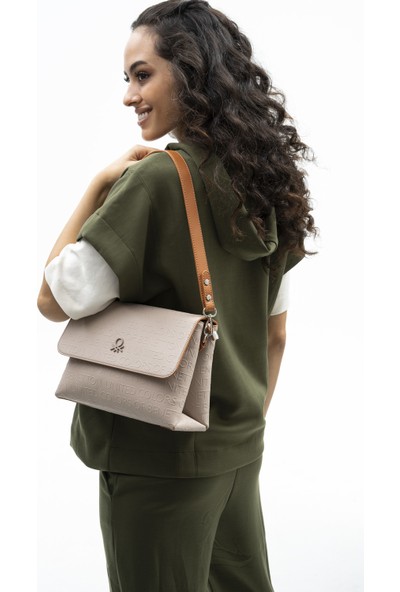 United Colors Of Benetton Benetton Kadın Çapraz Çanta Kum - Camel BNT586