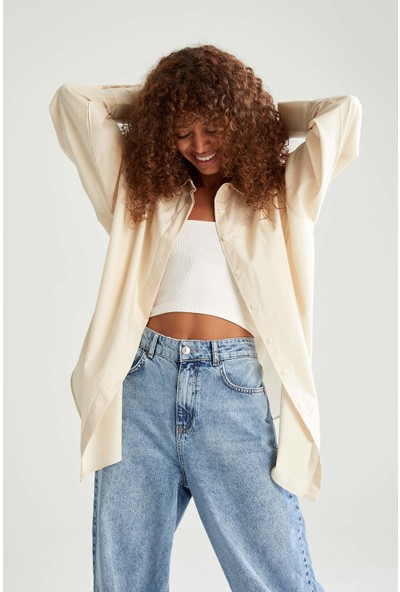 DeFacto Basic Oversize Fit Pamuklu Poplin Gömlek Tunik T5494AZ21AU DeFacto Basic Oversize Fit Pamuklu Poplin Gömlek Tunik T5494AZ21AU