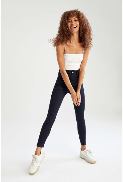 DeFacto Anna Super Skinny Fit Yüksek Bel Pantolon W3778AZ21WN DeFacto Anna Super Skinny Fit Yüksek Bel Pantolon W3778AZ21WN