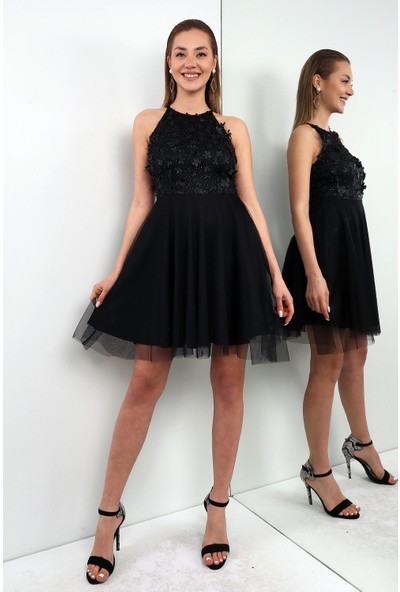 Love Is Everywhere Kadın Siyah Üstü 3 Boyut Çiçekli Altı Tül Kısa Abiye Elbise Love Is Everywhere Kadın Siyah Üstü 3 Boyut Çiçekli Altı Tül Kısa Abiye Elbise