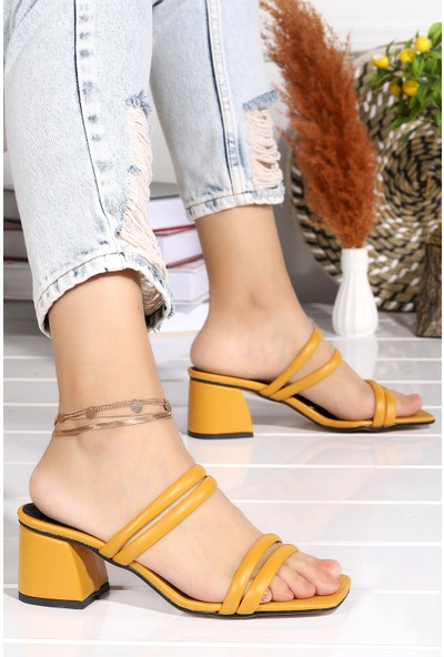 Ayakland 907-2158 Cilt 5 cm Topuklu Kadın Terlik Hardal Ayakland 907-2158 Cilt 5 cm Topuklu Kadın Terlik Hardal