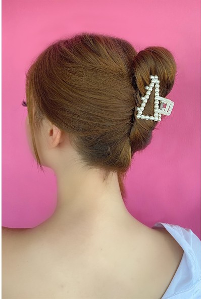 Üçgen Figürlü Incili Mandal Toka