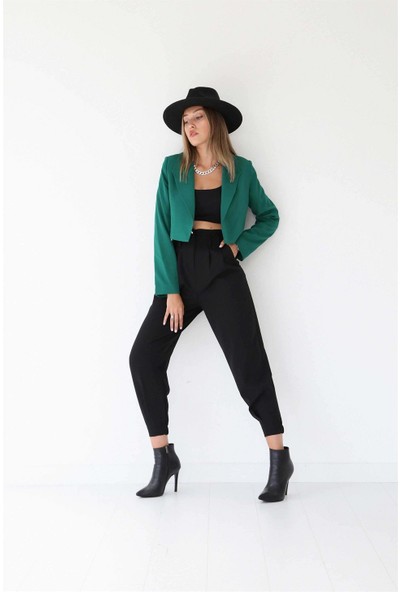 Eka Kadın Siyah Beli ve Paçası Lastikli Jogger Pantolon 0999-11295 Eka Kadın Siyah Beli ve Paçası Lastikli Jogger Pantolon 0999-11295