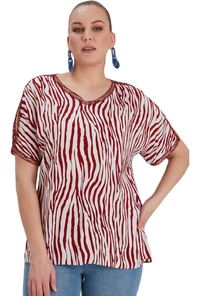 Günay Kadın Büyük Beden Bluz RG4605 Yuvarlak Yaka Zebra Desen Yırtmaç Kol Biye Detay Hardal Günay Kadın Büyük Beden Bluz RG4605 Yuvarlak Yaka Zebra Desen Yırtmaç Kol Biye Detay Hardal
