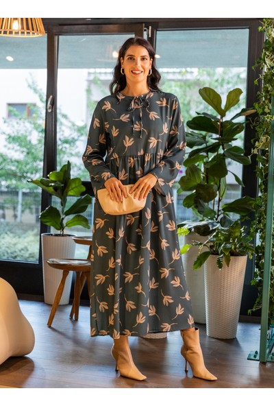 Alia Büyük Beden Çiçek Desenli Elbise - Yeşil - Alia