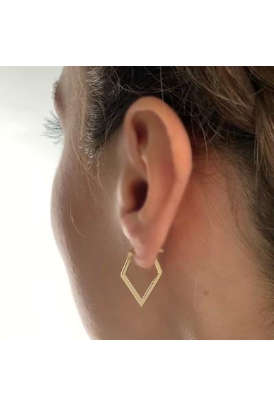Sembol Gold Dörtgen Formlu Altın Küpe 14 Ayar 2,0 cm Zarif Küpe Sembol Gold Dörtgen Formlu Altın Küpe 14 Ayar 2,0 cm Zarif Küpe