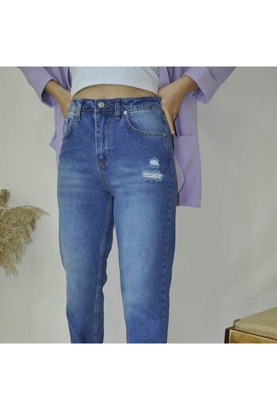 Paça Yırtık Detaylı Mom Jean
