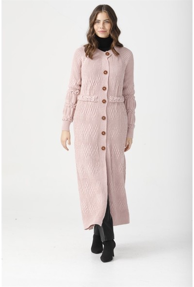 Esswaap Reglan Kol Tam Boy Beli ve Kolları Büzgülü Düğmeli Uzun Hırka Pudra Esswaap Reglan Kol Tam Boy Beli ve Kolları Büzgülü Düğmeli Uzun Hırka Pudra