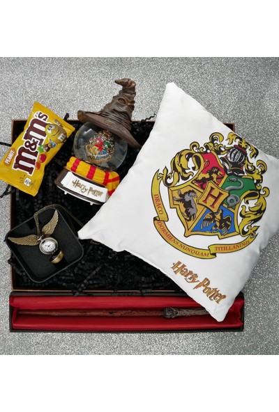 İlgimi Çekiyor Harry Potter Hogwarts Armağan Seti ( Küre & Saat & Yastık & Asa & Çikolata )