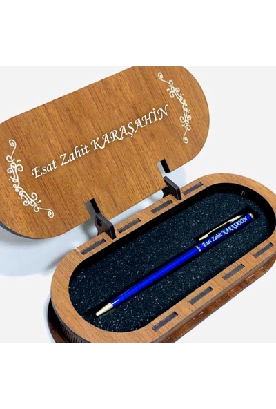 Hediyelza Isminize Özel Tasarımlı Ahşap Kalem Kutusu Hediyelza Isminize Özel Tasarımlı Ahşap Kalem Kutusu