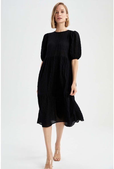 DeFacto Volan Detaylı Bisiklet Yaka Balon Kollu Kat Kat Midi Elbise W3263AZ21HS DeFacto Volan Detaylı Bisiklet Yaka Balon Kollu Kat Kat Midi Elbise W3263AZ21HS