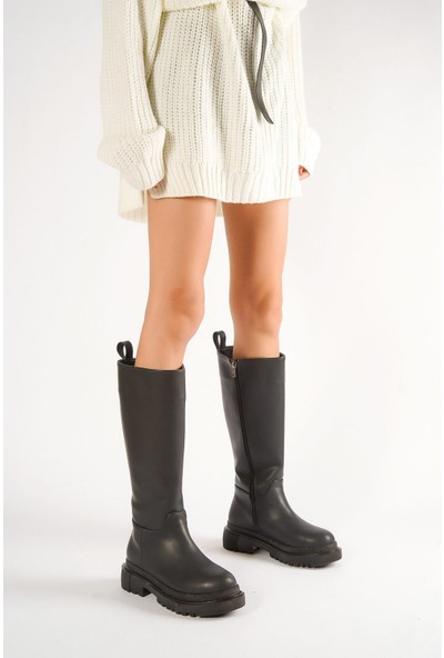Divolya Blanca Siyah Deri Çekme Günlük Kadın Çizme