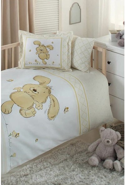 Özdilek Bebek Nevresim Takımı Happy Rabbit Özdilek Bebek Nevresim Takımı Happy Rabbit
