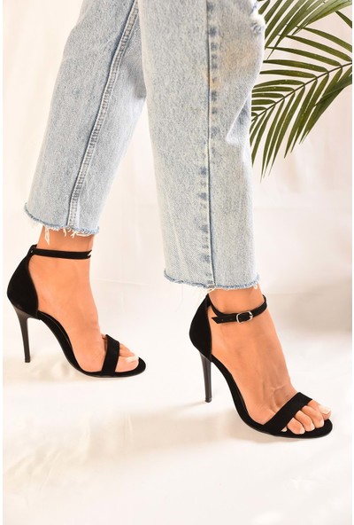 Shoeberry Kadin Tek Bantli Siyah Süet Topuklu Ayakkabi