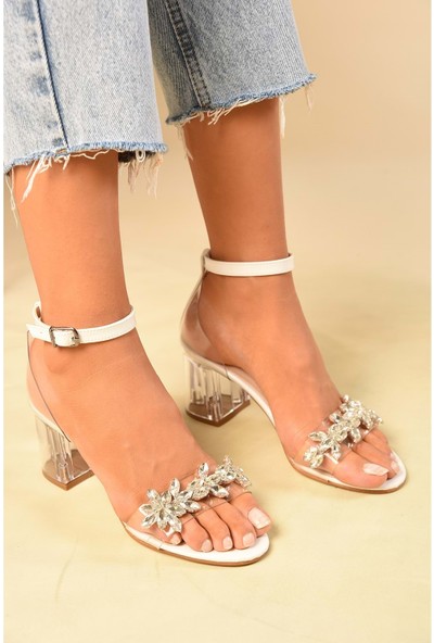 Shoeberry Kadin Beyaz Seffaf Tasli Topuklu Abiye Ayakkabi Shoeberry Kadin Beyaz Seffaf Tasli Topuklu Abiye Ayakkabi