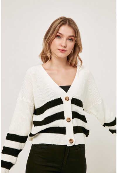 FullaModa Çizgili Düğmeli Triko Hırka
