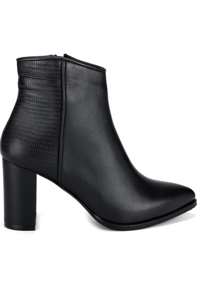 Venüs 2128235K Kadın Deri Topuklu Klasik Bot Venüs 2128235K Kadın Deri Topuklu Klasik Bot