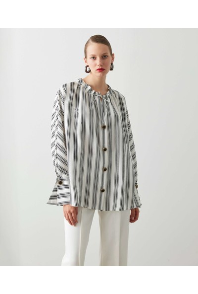 İpekyol Grafik Çizgi Desen Gömlek