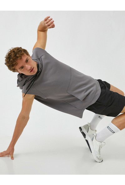 Koton Kapşonlu Kısa Kollu Spor Sweatshirt