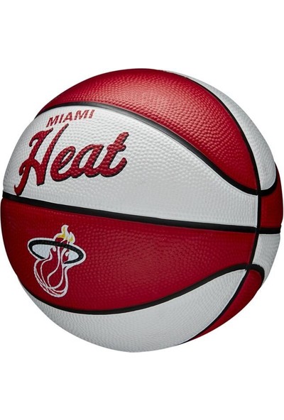 Wilson Nba Team Retro Mini Basketbol Topu Miami Heat Size 3 WTB3200XBMIA Wilson Nba Team Retro Mini Basketbol Topu Miami Heat Size 3 WTB3200XBMIA