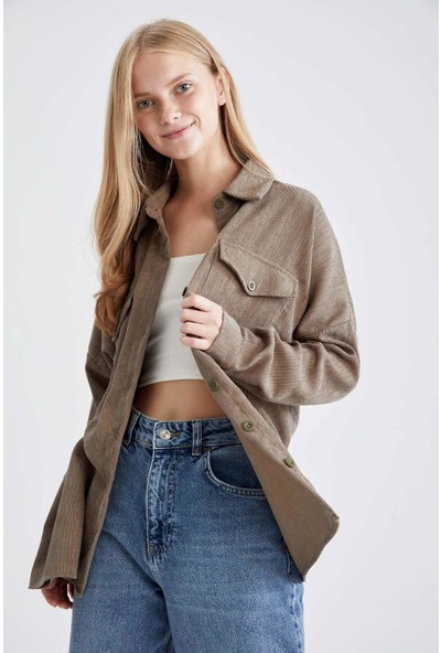 DeFacto Kapaklı Cepli Oversize Fit Kadife Oduncu Gömlek Tunik U7532AZ21WN