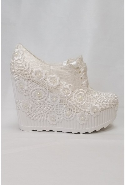 Berush Bride 533 Serisi Dolgu Topuk Çiçek Güpürlü Gelinlik Ayakkabısı