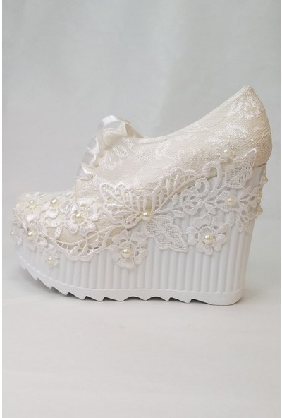 Berush Bride 517 Serisi Dolgu Topuk Çiçek Güpürlü Gelinlik Ayakkabısı