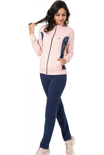 Pierre Cardin Pierre Cardin Kadın Penye Fermuarlı Pudra Eşofman Takım 4000 Pierre Cardin Pierre Cardin Kadın Penye Fermuarlı Pudra Eşofman Takım 4000
