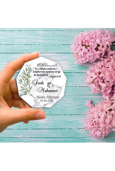 Eminönü Pazar 50 Adet Ahşap Magnet Nikah - Söz - Nişan Şekeri Eminönü Pazar 50 Adet Ahşap Magnet Nikah - Söz - Nişan Şekeri