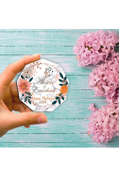 Eminönü Pazar 50 Adet Ahşap Magnet Nikah - Söz - Nişan Şekeri Eminönü Pazar 50 Adet Ahşap Magnet Nikah - Söz - Nişan Şekeri