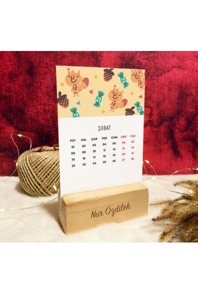 Kitapeli Kişiye Özel 2022 Takvimi Yeni Yıl Ahşap Ayaklı 875000001