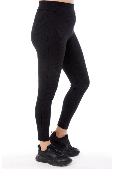 Siyezen Büyük Beden Siyah Geniş Kemerli Benek Desenli Çelik Interlok Kışlık Tayt Pantolon Siyezen Büyük Beden Siyah Geniş Kemerli Benek Desenli Çelik Interlok Kışlık Tayt Pantolon